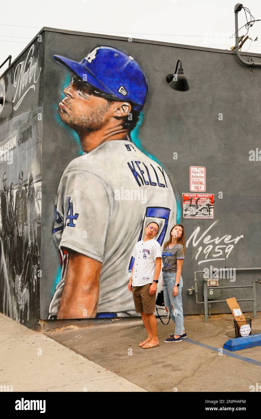 LOS ANGELES, CA - SEPTEMBER 12: Fans posing for a picture in front of ...