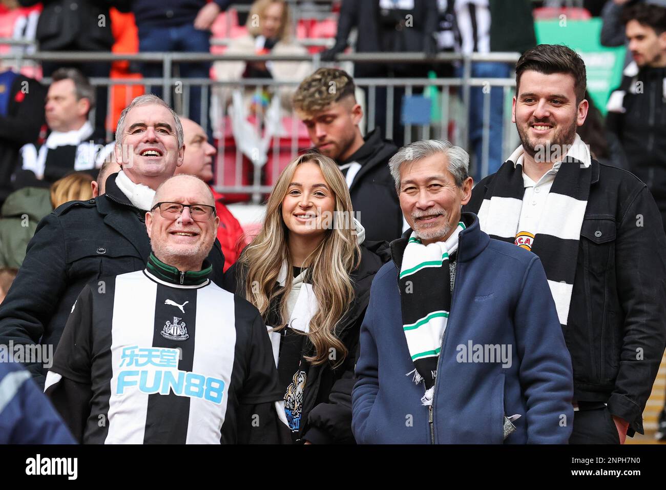 Newcastle fans arrive inside Wembley ahead of the Carabao Cup Final ...