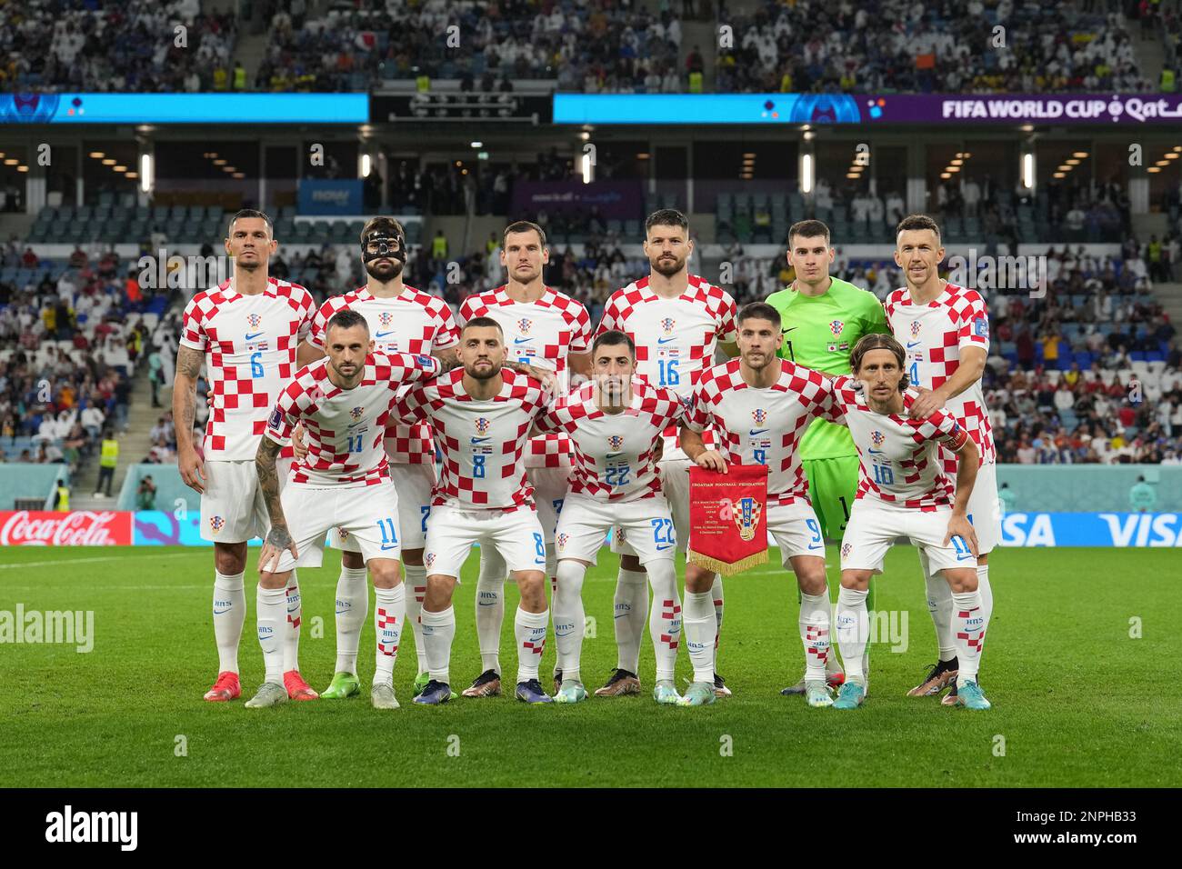 Team Croatia pose for a group photo during the FIFA World Cup Qatar ...