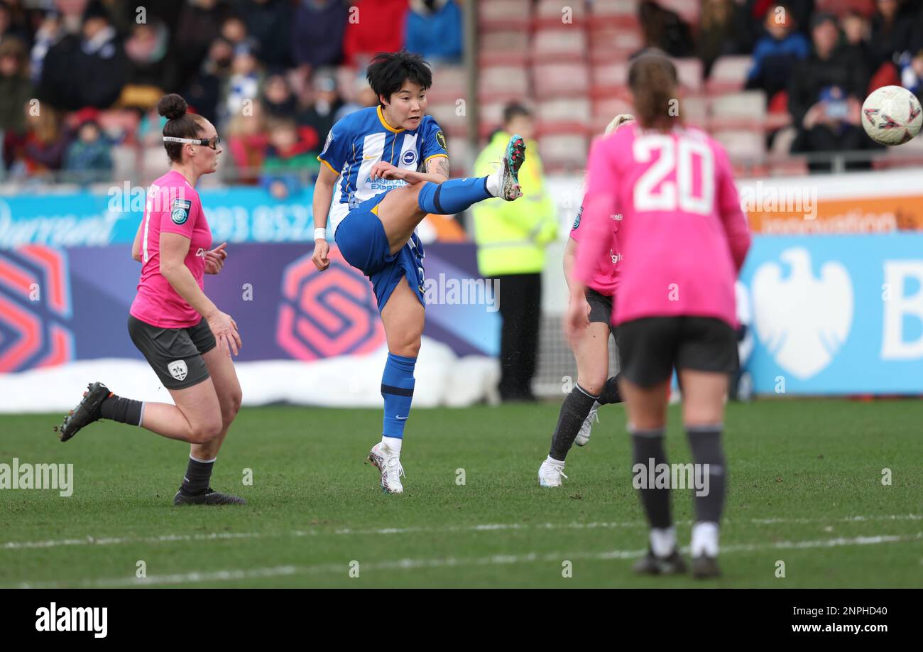 Crawley, UK. 26th Feb, 2023. Brighton's Lee Geum-min scores her second ...