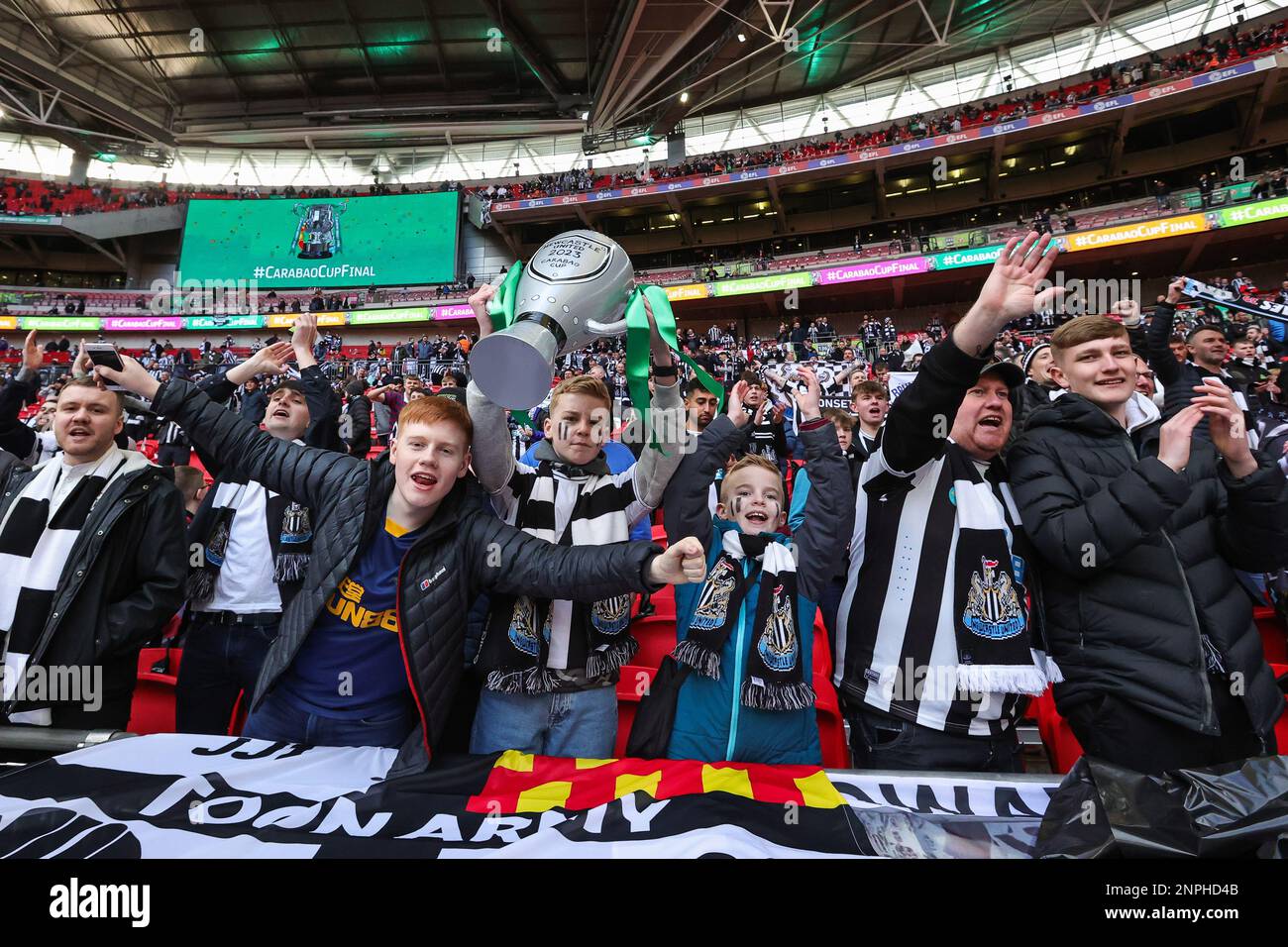 Newcastle fans arrive inside Wembley ahead of the Carabao Cup Final ...