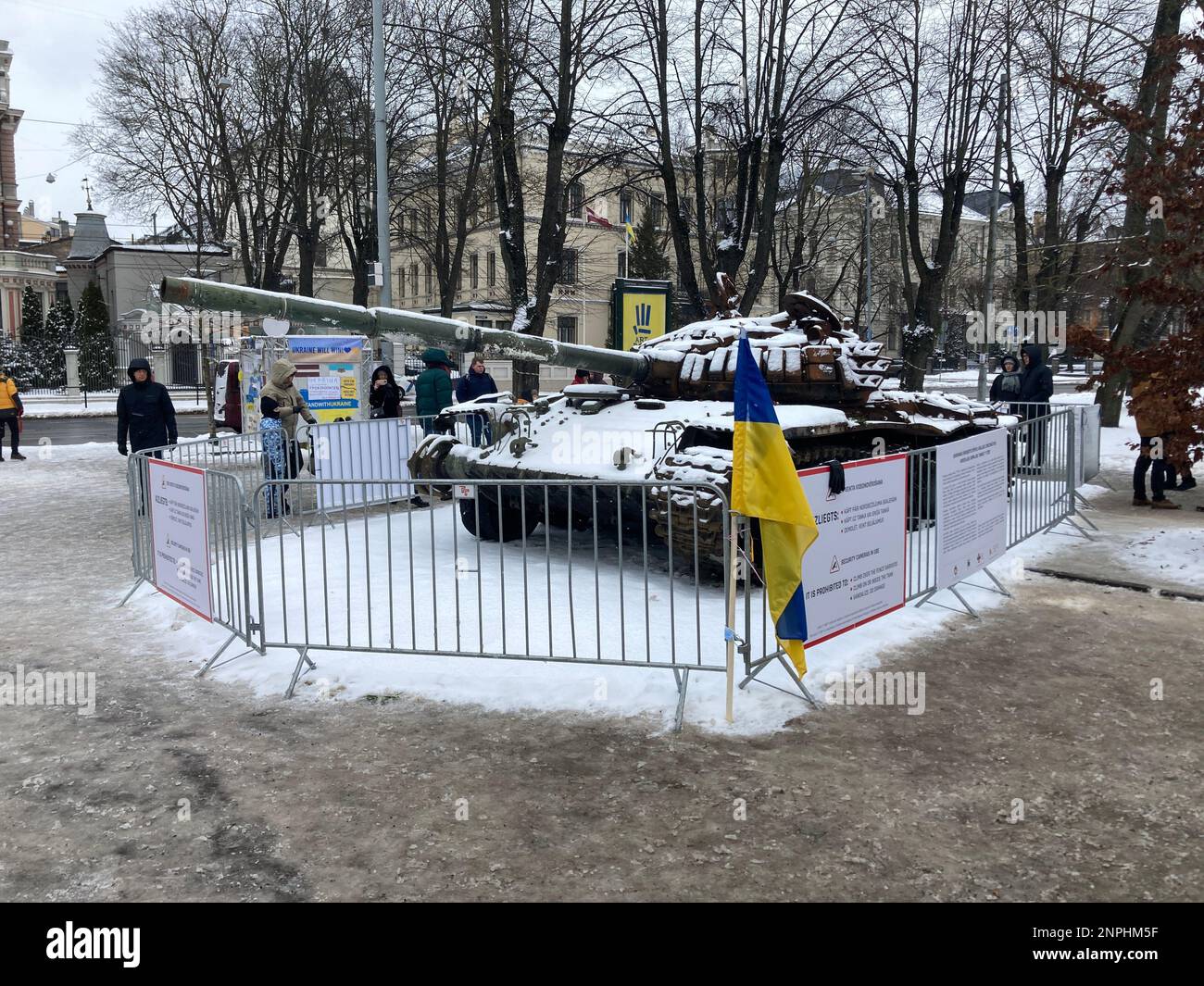 Riga, Latvia. 26th Feb, 2023. A destroyed Russian T-72 tank shot down ...