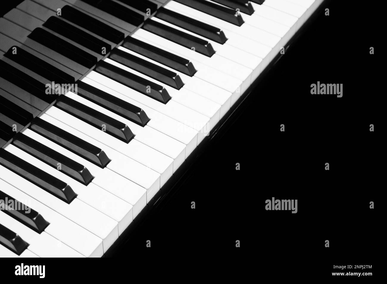 Piano close up detail Black and White Stock Photos & Images - Alamy