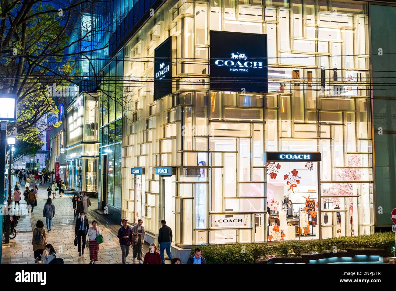 Coach Omotesando flagship store. The facade is made up of 210 stacked ...