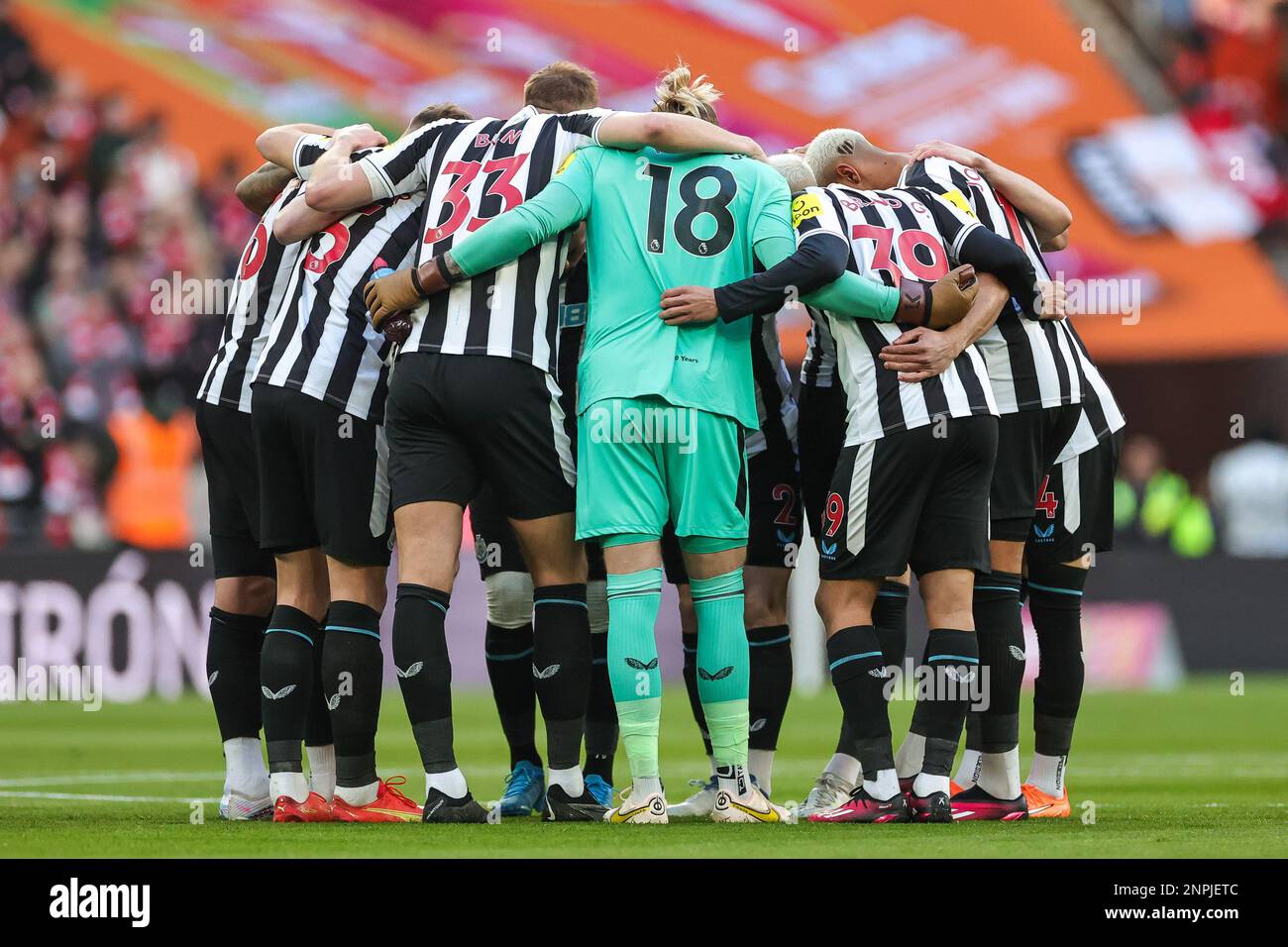 Newcastle in a team huddle ahead of the Carabao Cup Final match ...