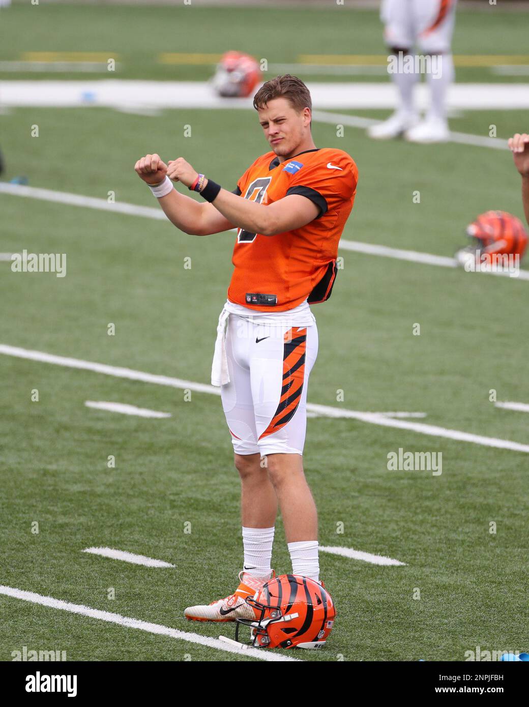 CINCINNATI, OH - AUGUST 30: Cincinnati Bengals quarterback Joe Burrow ...