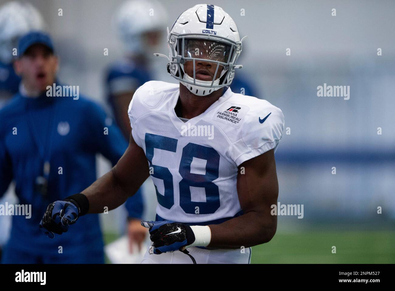 INDIANAPOLIS, IN - AUGUST 18: Indianapolis Colts linebacker Bobby ...