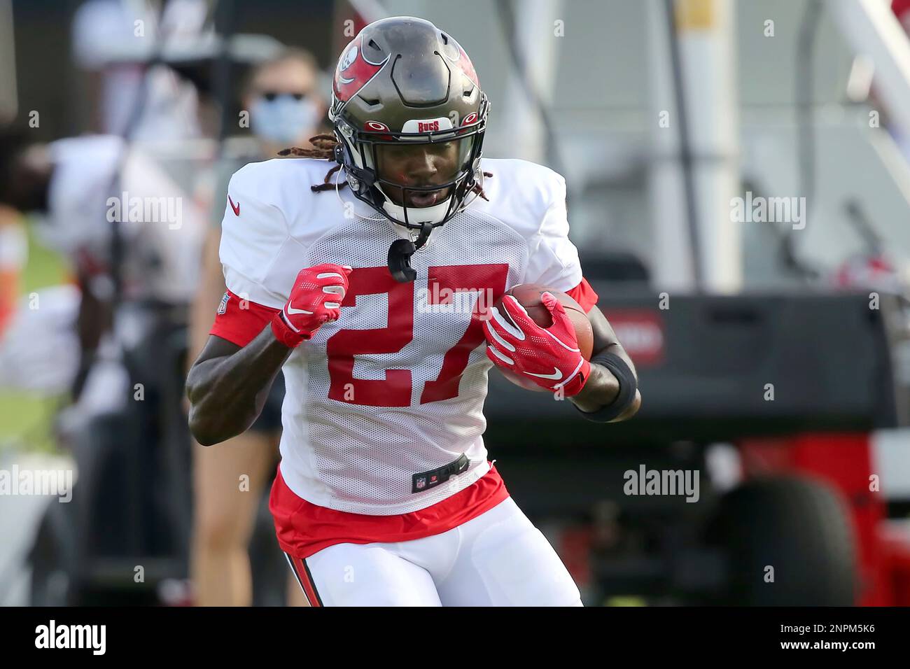TAMPA, FL - AUGUST 17: The Buccaneers Ronald Jones II (27) goes thru a ...