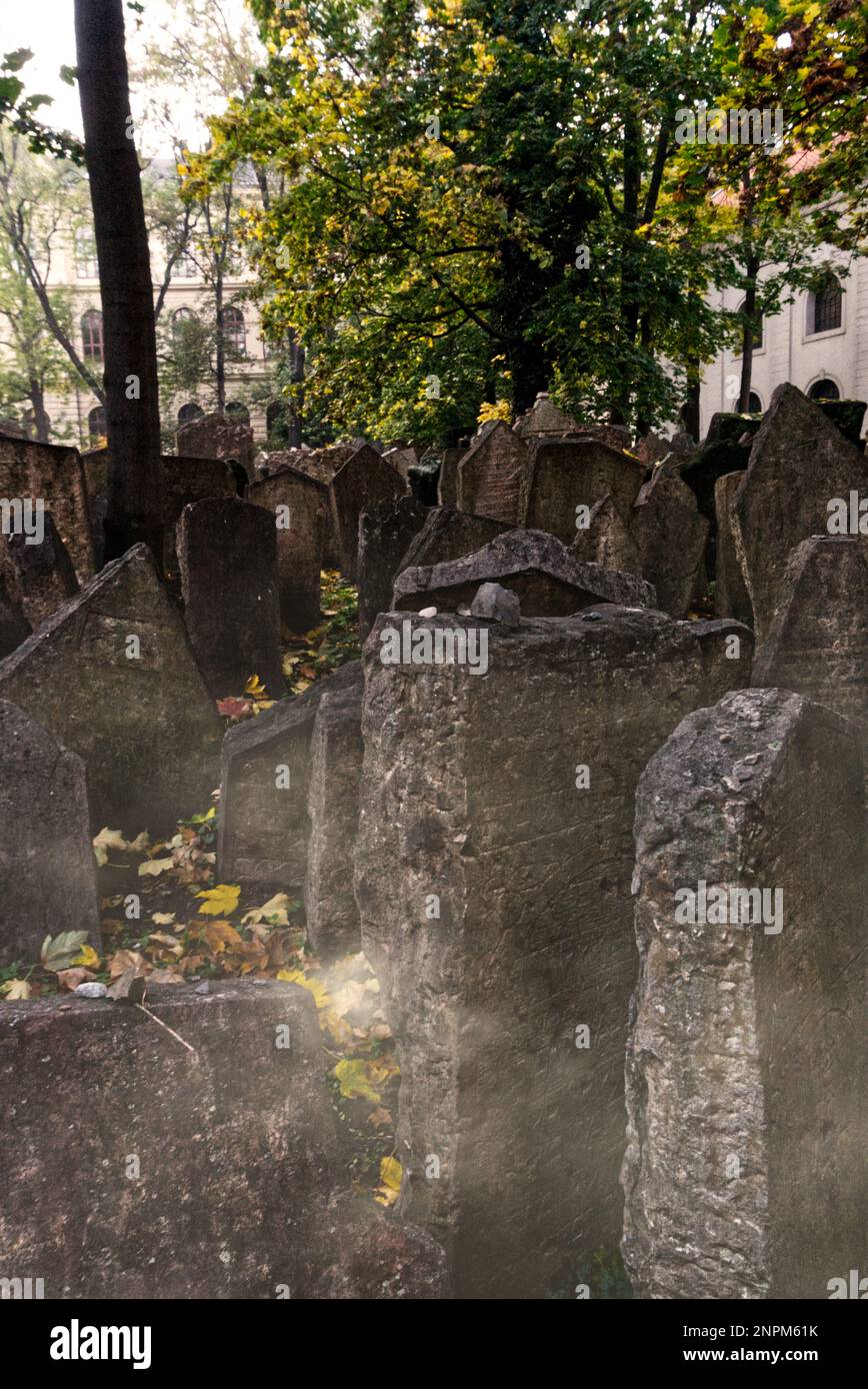 Graves of jewish cemetery Stock Photo - Alamy