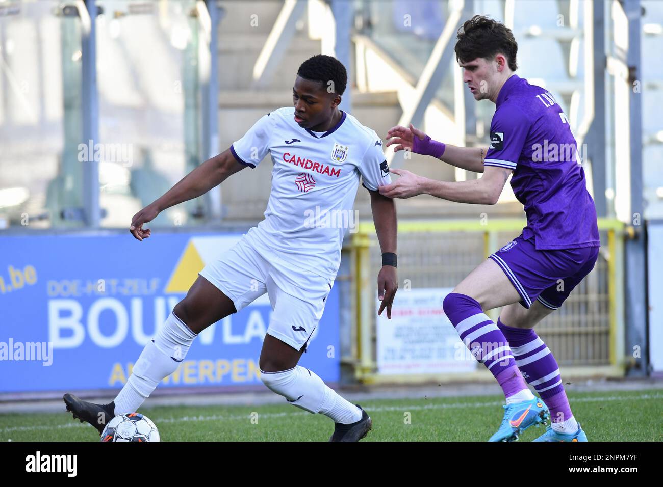RSCA Futures' Simion Michez and Beerschot's Thibo Baeten pictured in ...