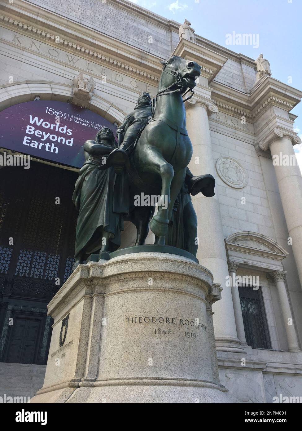 Photo by: STRF/STAR MAX/IPx 2020 8/17/20 The Statue of Theodore ...
