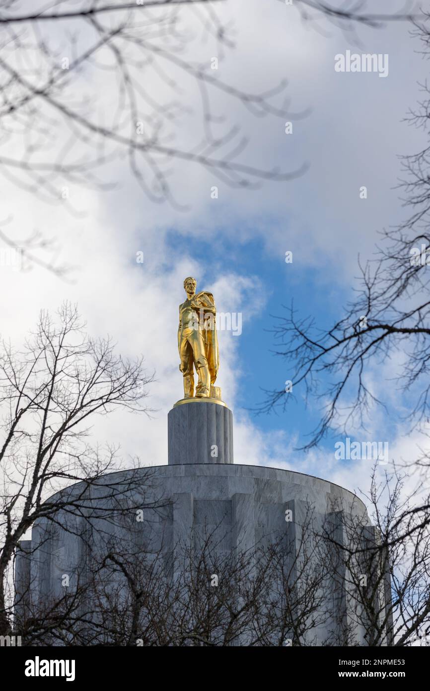 Salem Oregon USA - Feb 10, 2023: Oregon State Capitol Building Dome ...