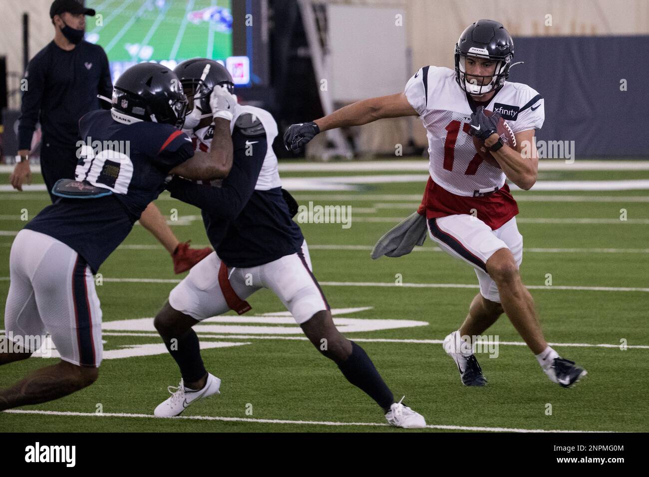 Houston Texans wide receiver Chad Hansen (17) runs the ball during NFL ...