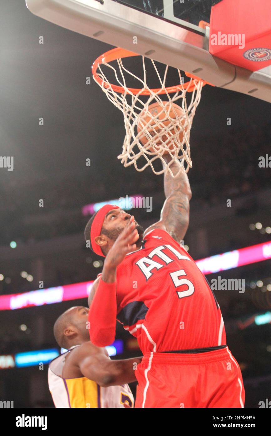 Atlanta Hawks guard Josh Smith (5) makes a move with the basketball ...