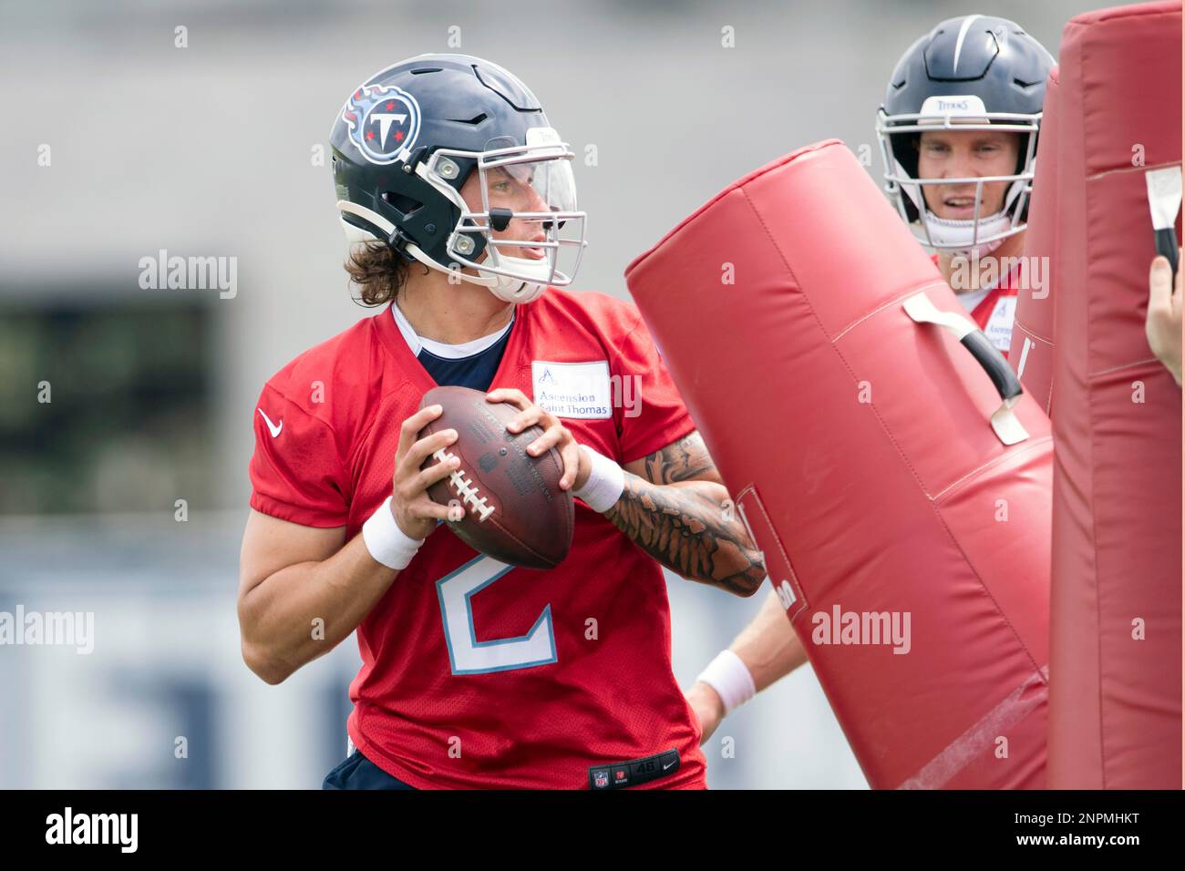 Tennessee Titans quarterback Cole McDonald (2) runs a drill during NFL ...