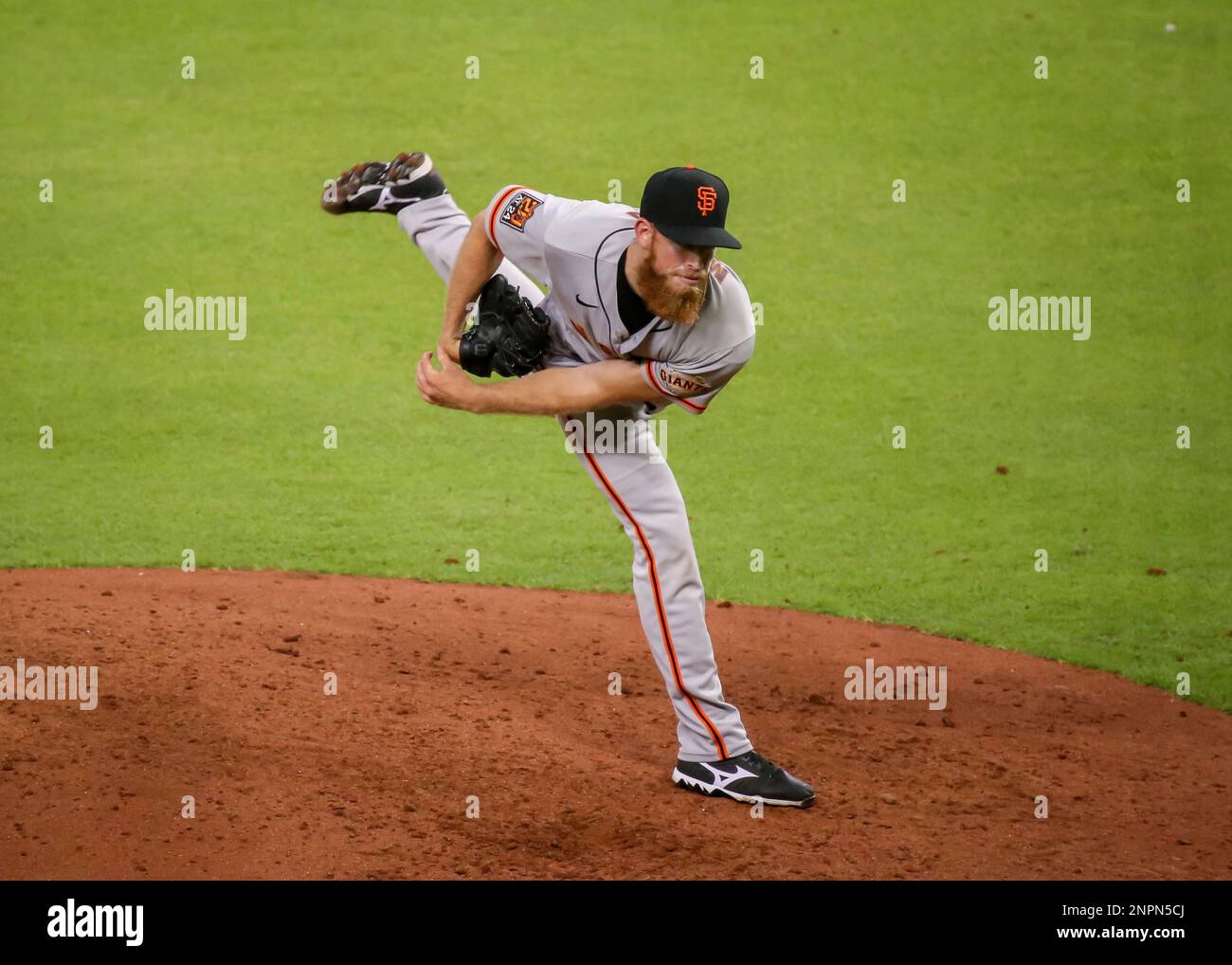HOUSTON, TX - AUGUST 10: San Francisco Giants starting pitcher Conner ...