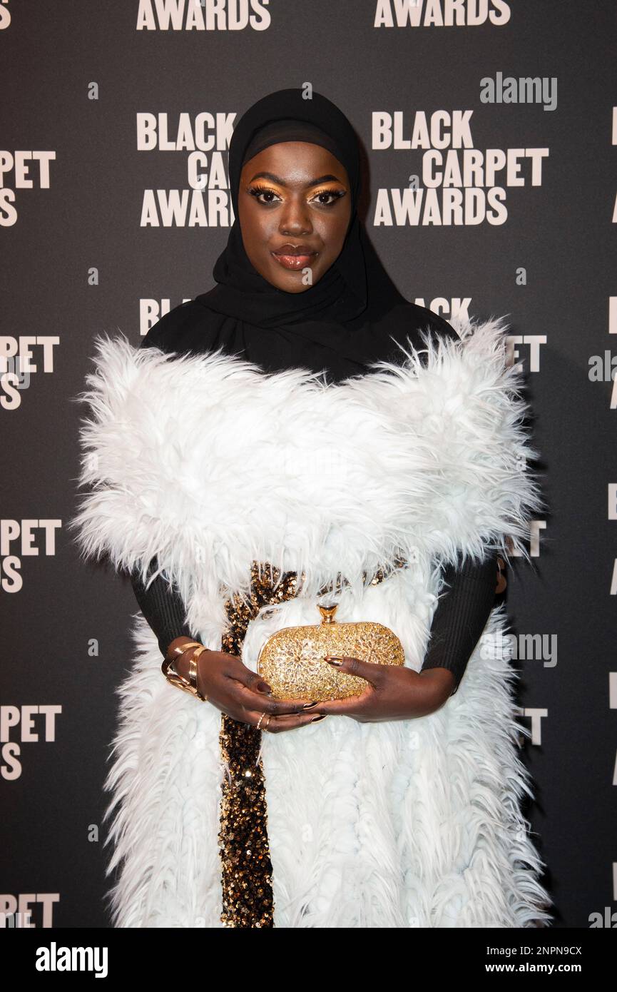 Aida Dufmeng Milan Fashion Week Women Fall/Winter 23-24 The Black ...