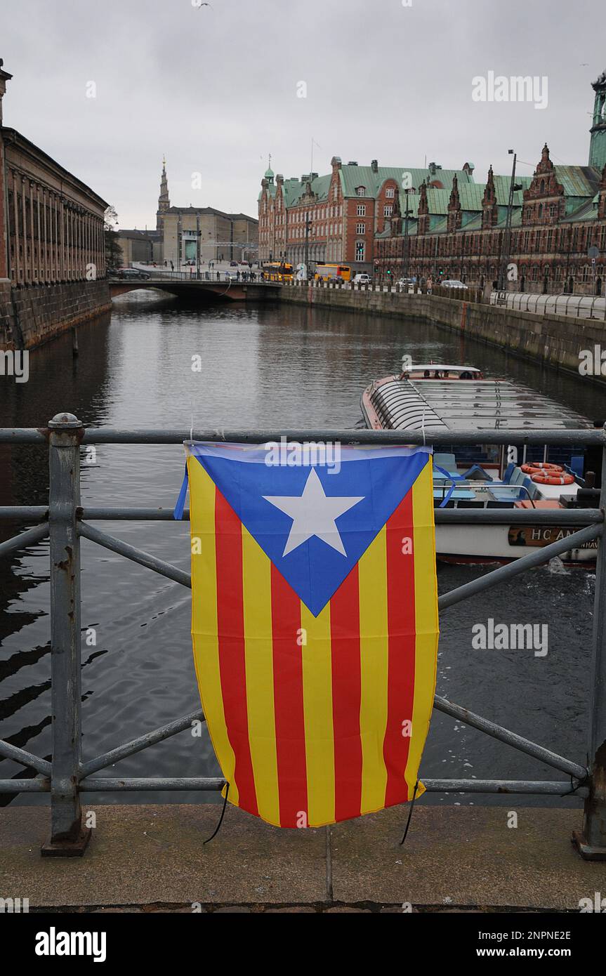 Catalonia flag and yellow ribbons are seen in danish capital catlonia ...