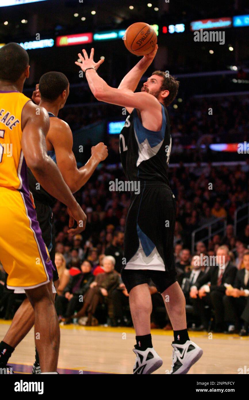 Minnesota Timberwolves forward Derrick Williams (7) makes a move with ...