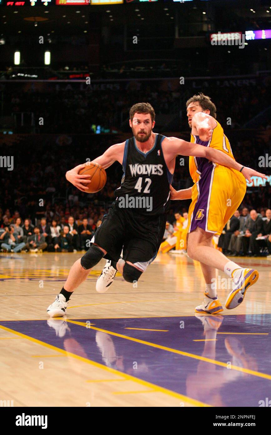 Minnesota Timberwolves forward Derrick Williams (7) makes a move with ...