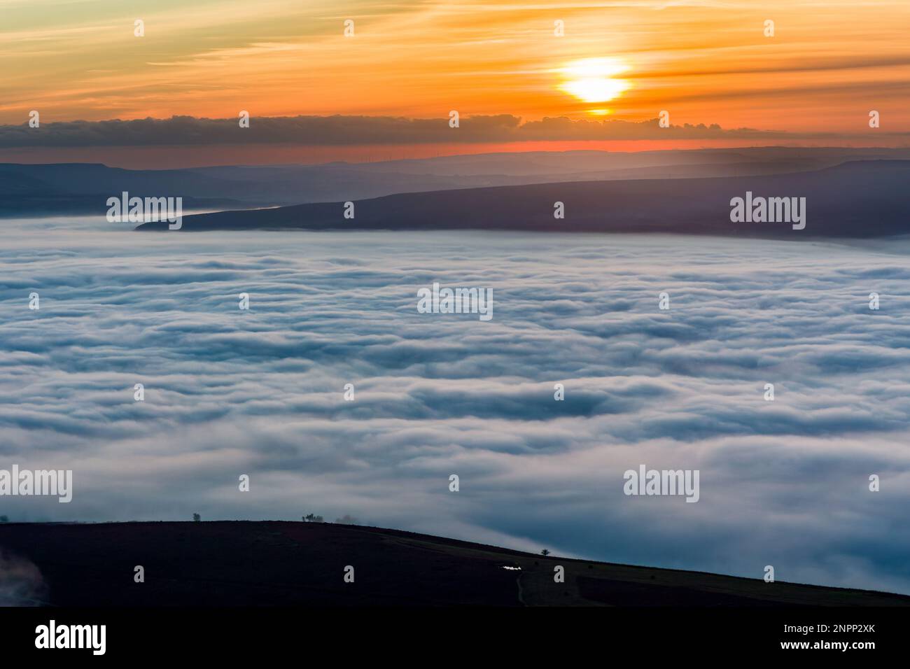 Sunset above temperature inversion hi-res stock photography and images ...