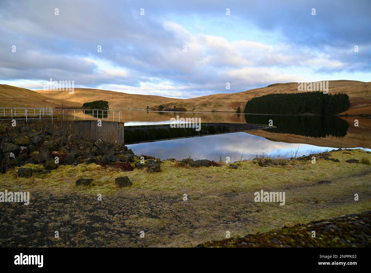 Upper Glendevon reservoir Perthshire Stock Photo - Alamy