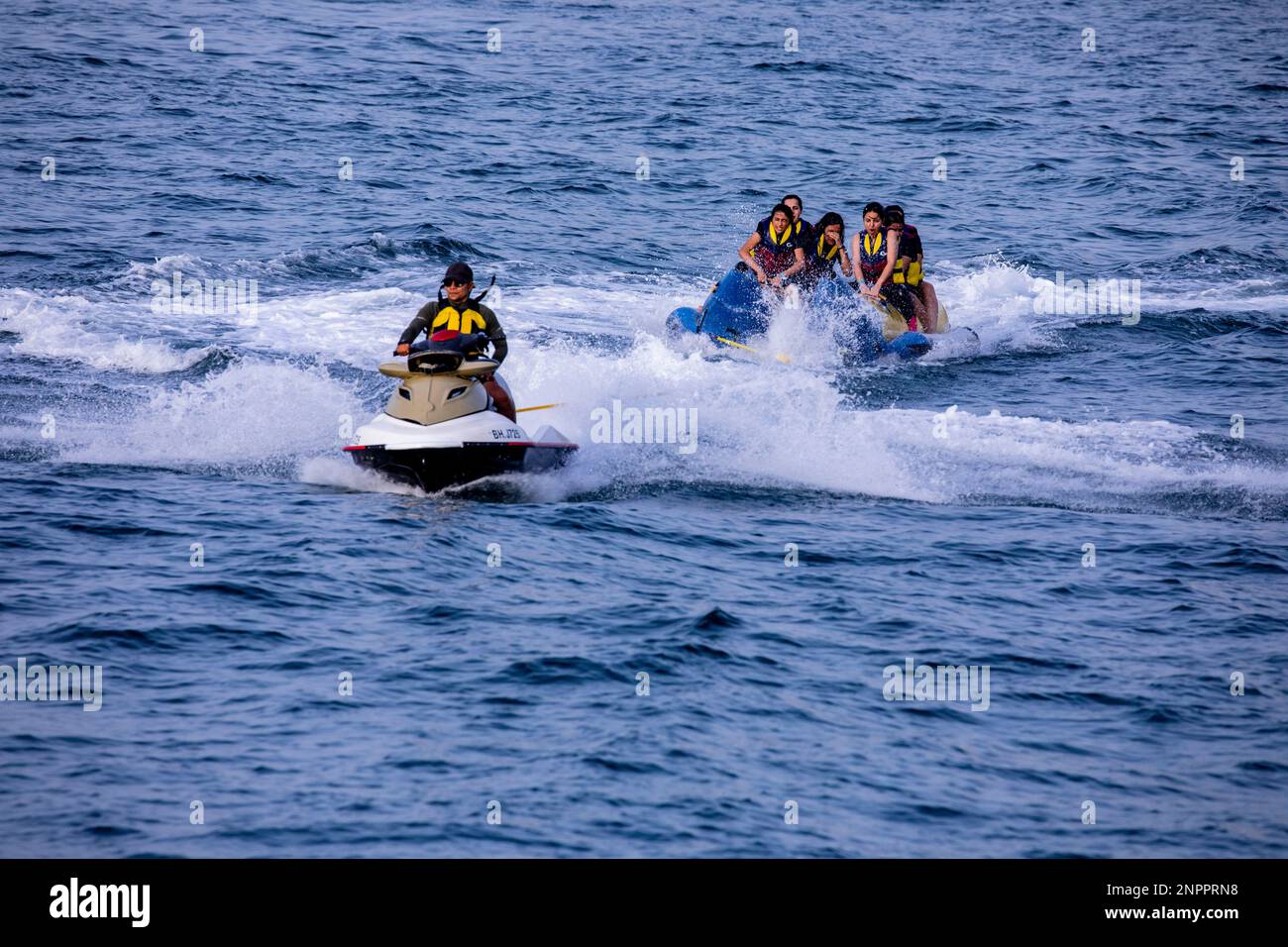 Manama bahrain tourists hi-res stock photography and images - Alamy