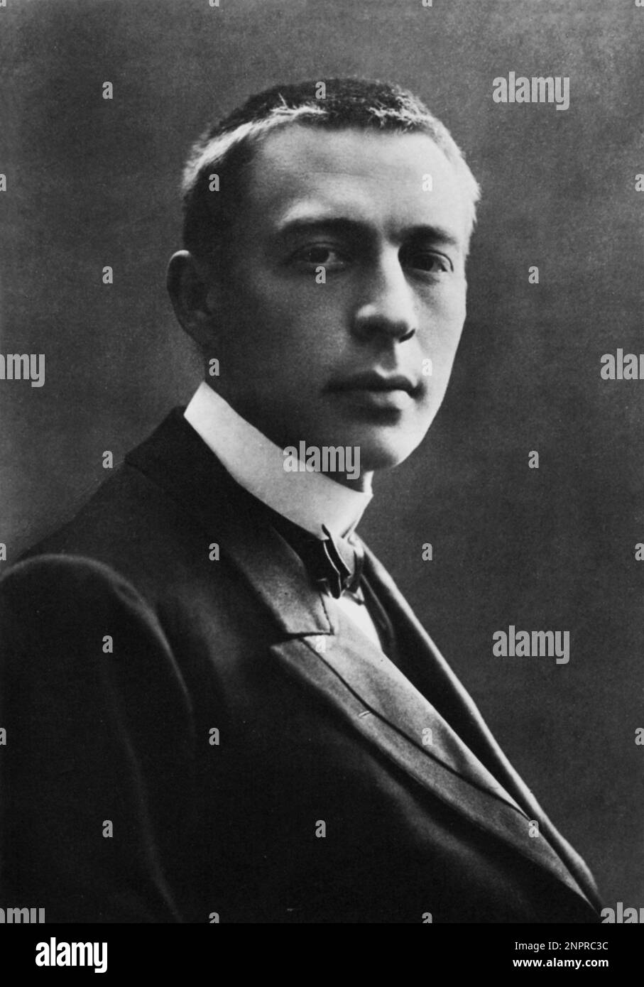 1910 ca. : The russian music composer and pianist SERGEI RACHMANINOFF ...