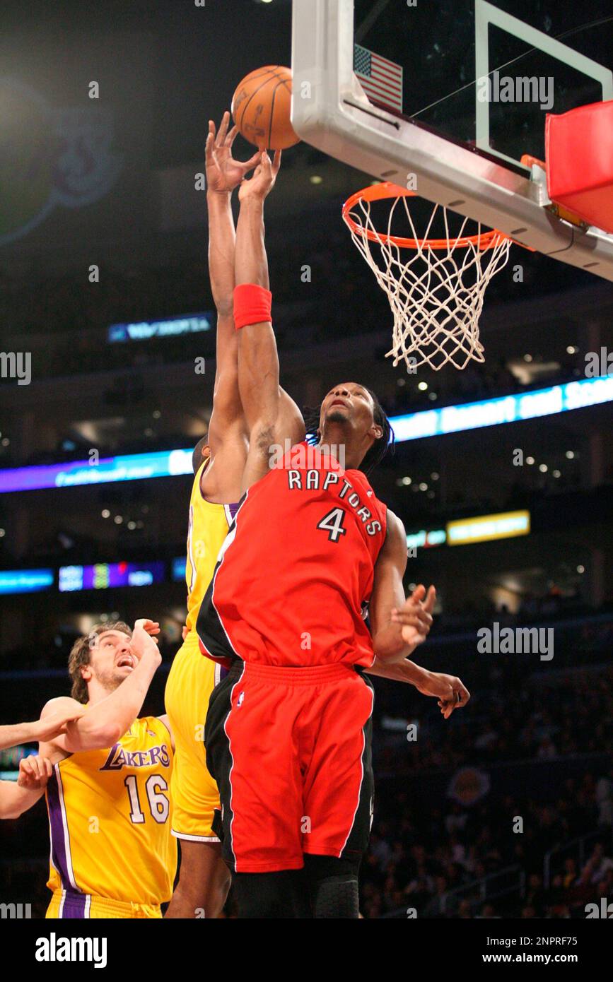 Chris Bosh Dunk Lakers