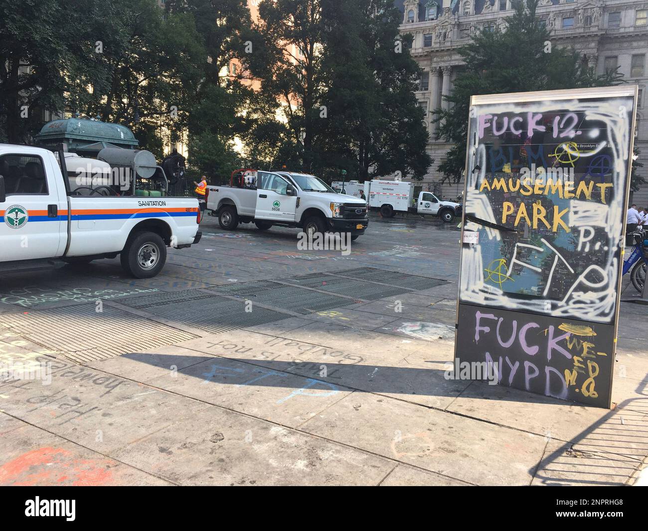 Photo by: zz/STRF/STAR MAX/IPx 2020 7/22/20 NYPD officers in riot gear ...