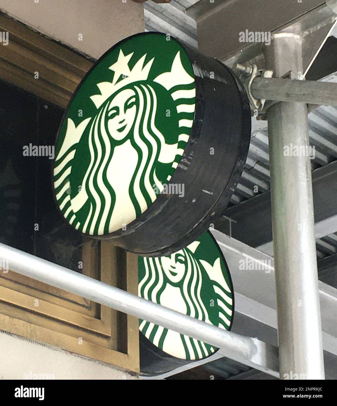 Photo by: STRF/STAR MAX/IPx 2020 7/22/20 Former New Jersey Starbucks ...
