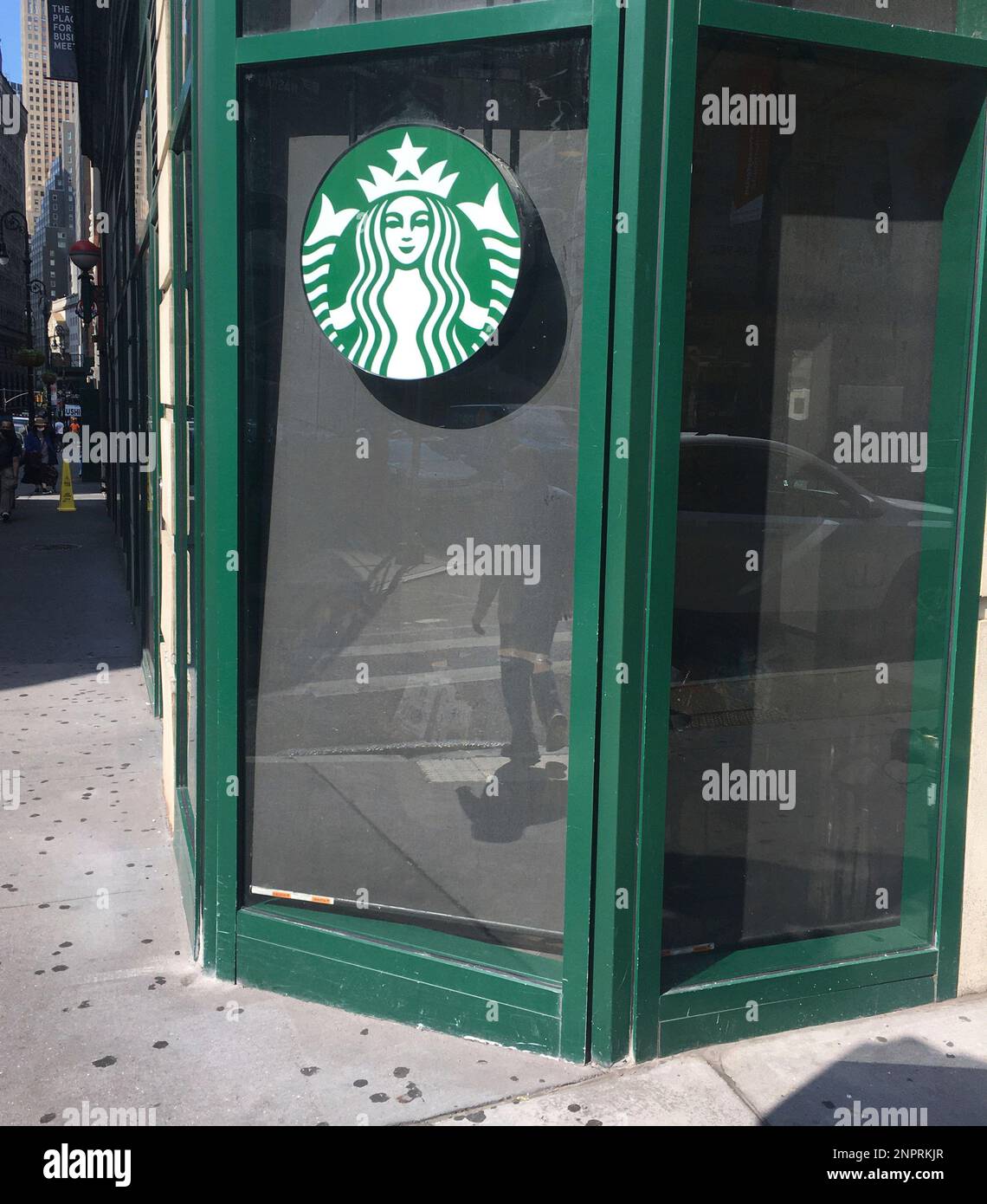 Photo by: STRF/STAR MAX/IPx 2020 7/22/20 Former New Jersey Starbucks ...