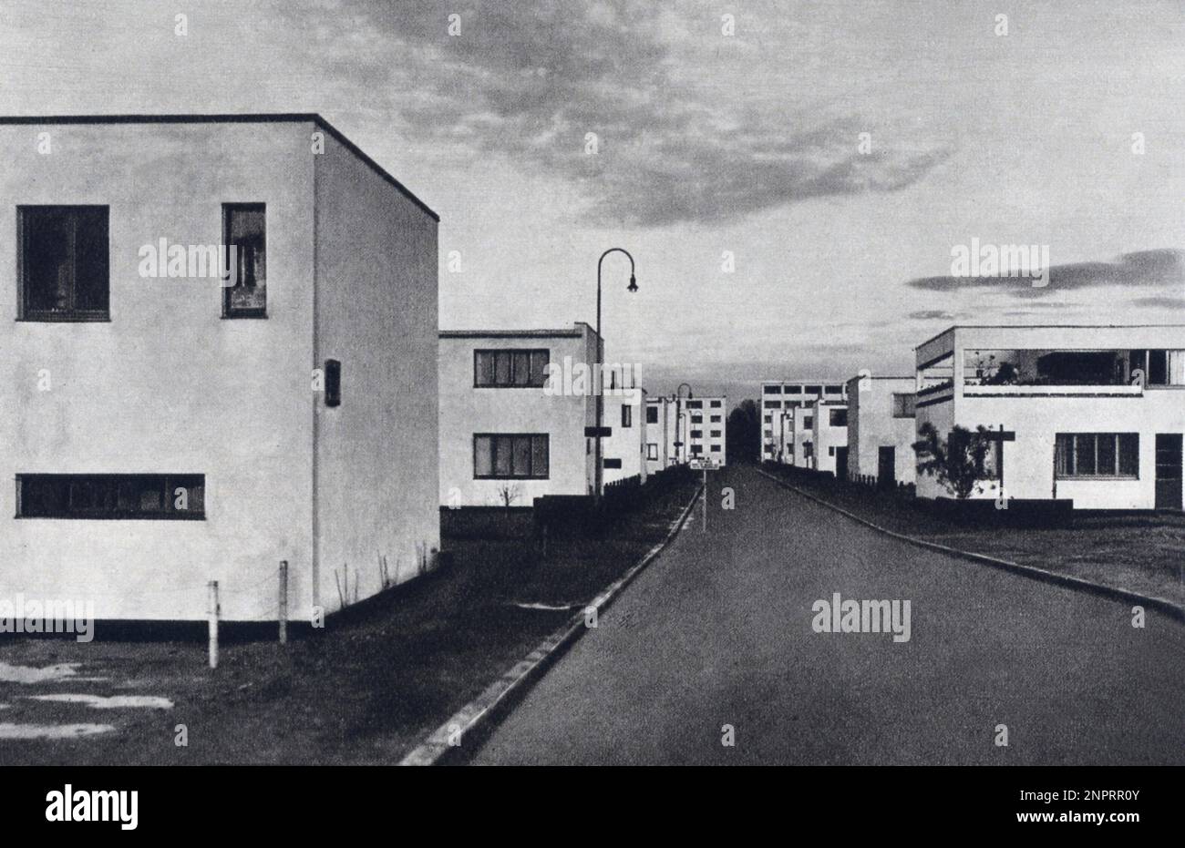 Berlin 1920s architecture hi-res stock photography and images - Alamy