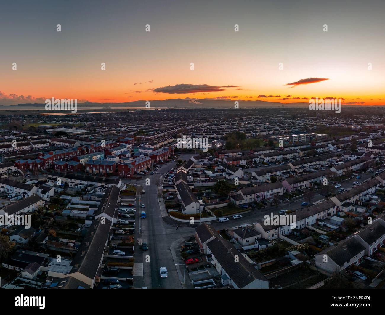 Mostly clear sky hi-res stock photography and images - Alamy