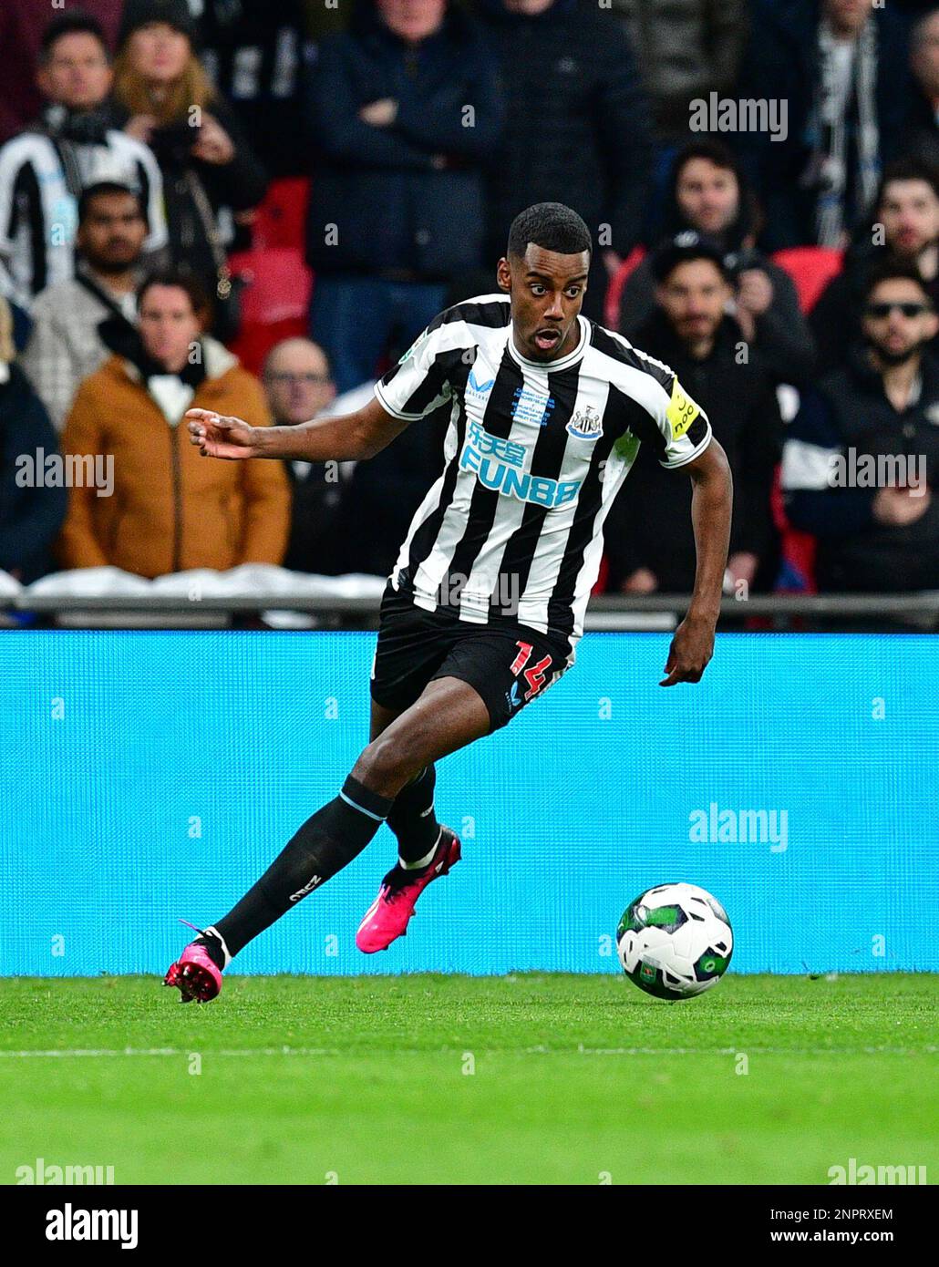 Alexander isak newcastle 2023 hi-res stock photography and images - Alamy