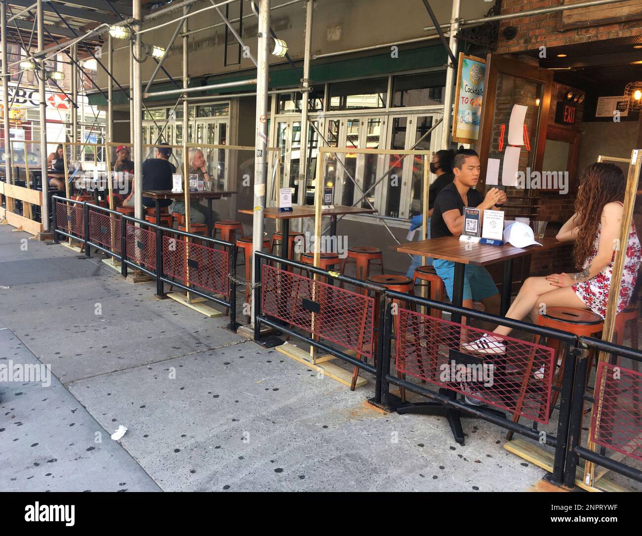 Photo by: zz/STRF/STAR MAX/IPx 2020 7/12/20 Outdoor dining with social ...