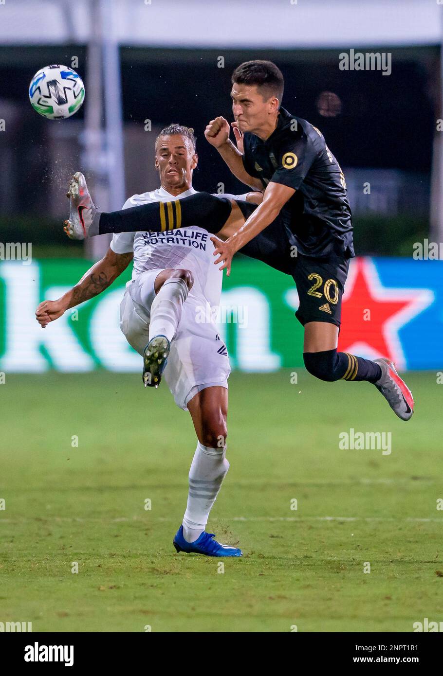 ORLANDO, FL - JULY 18: Los Angeles Galaxy defender Perry Kitchen (2 ...
