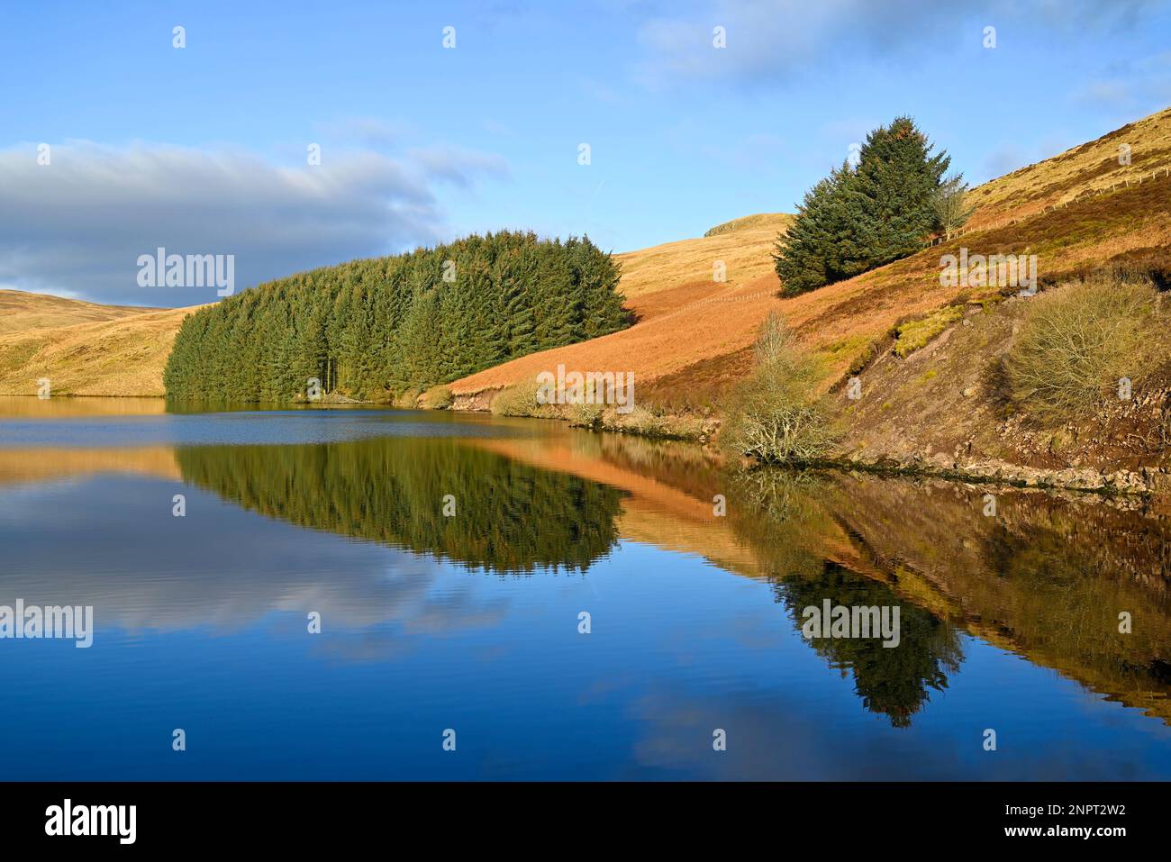 Upper Glendevon reservoir Perthshire Stock Photo - Alamy