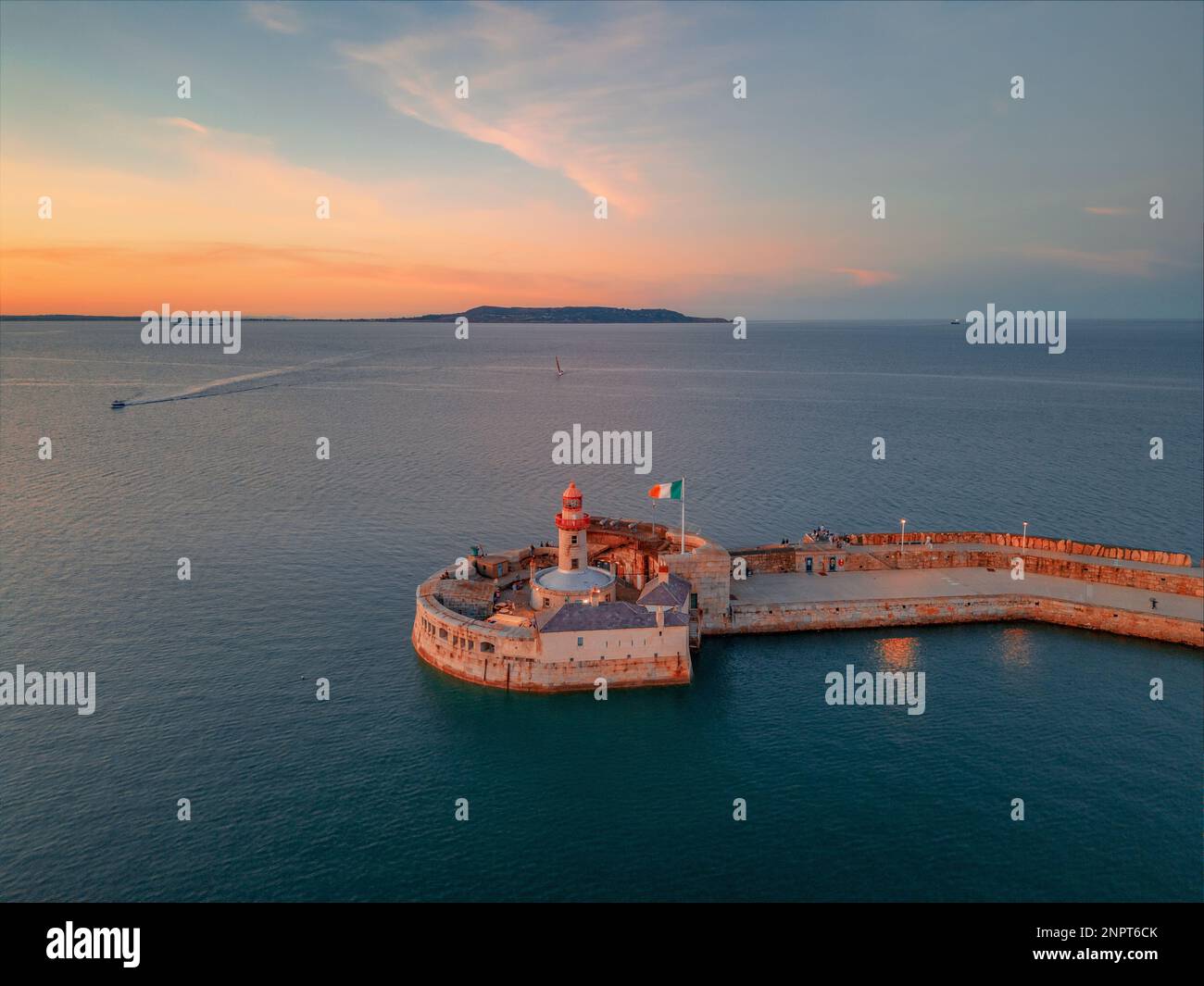 August sunset at Dún Laoghaire Lighthouse Stock Photo - Alamy