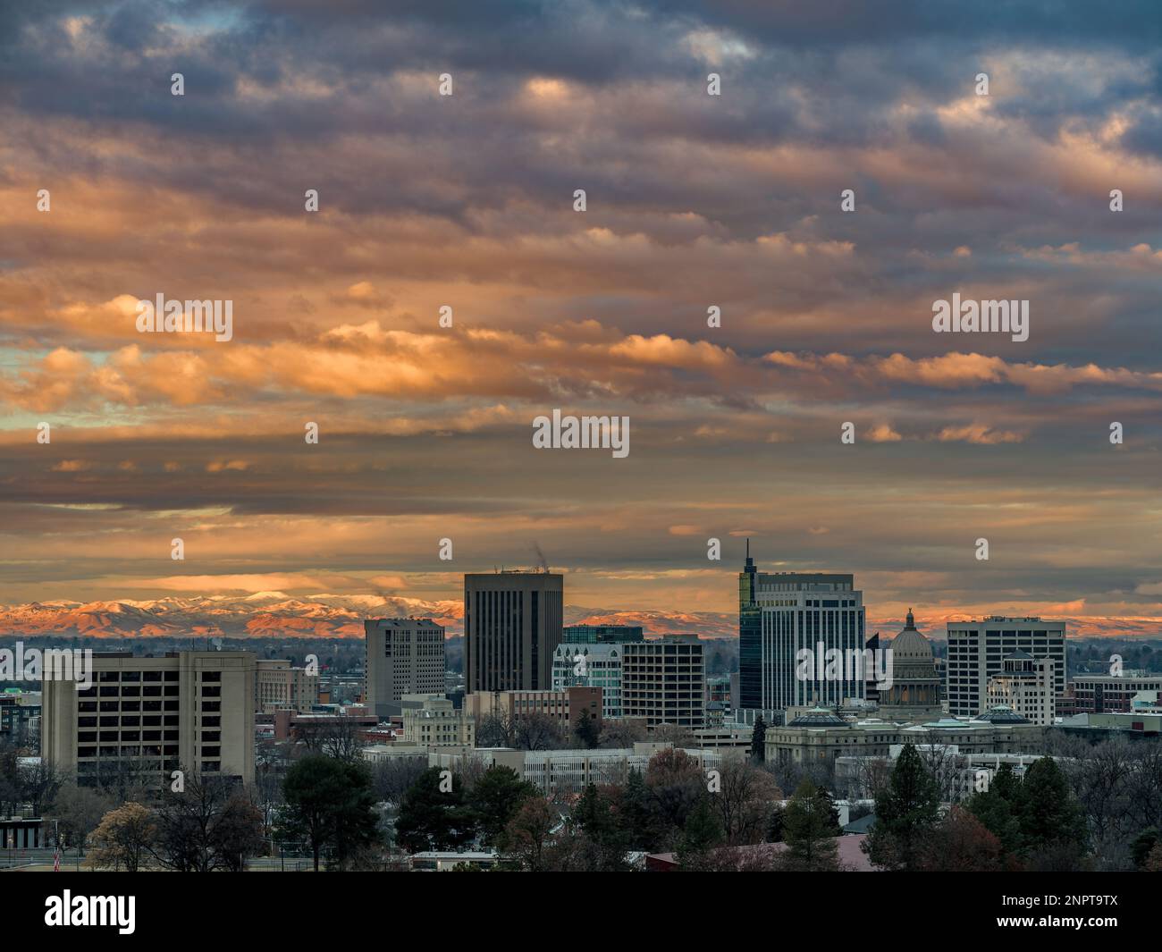 Beautiful sunrise of the little city of Boise Idaho Stock Photo - Alamy