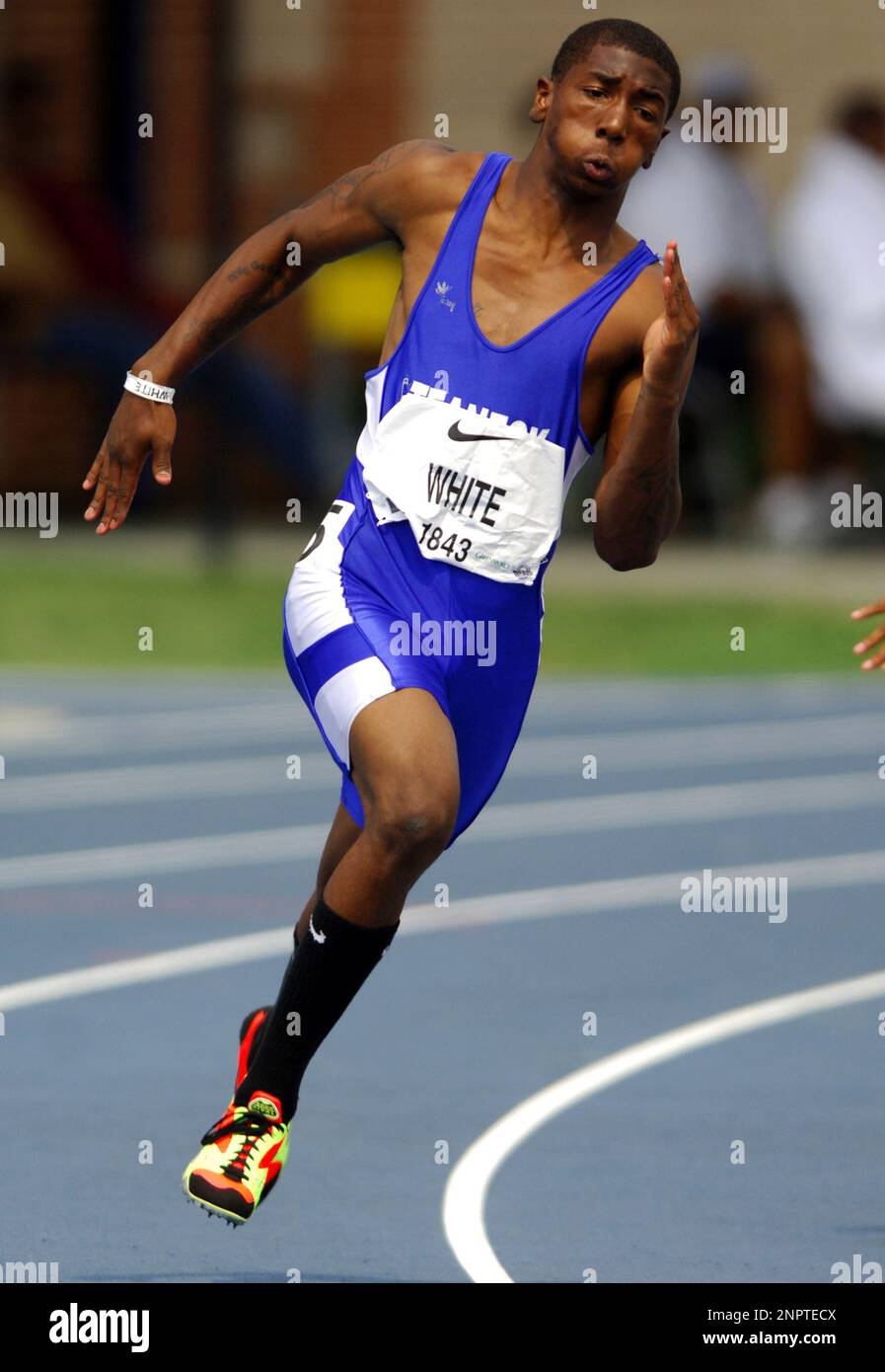 Rashad White finishes fourth in 200-meter heat in 22.16 in the Nike ...