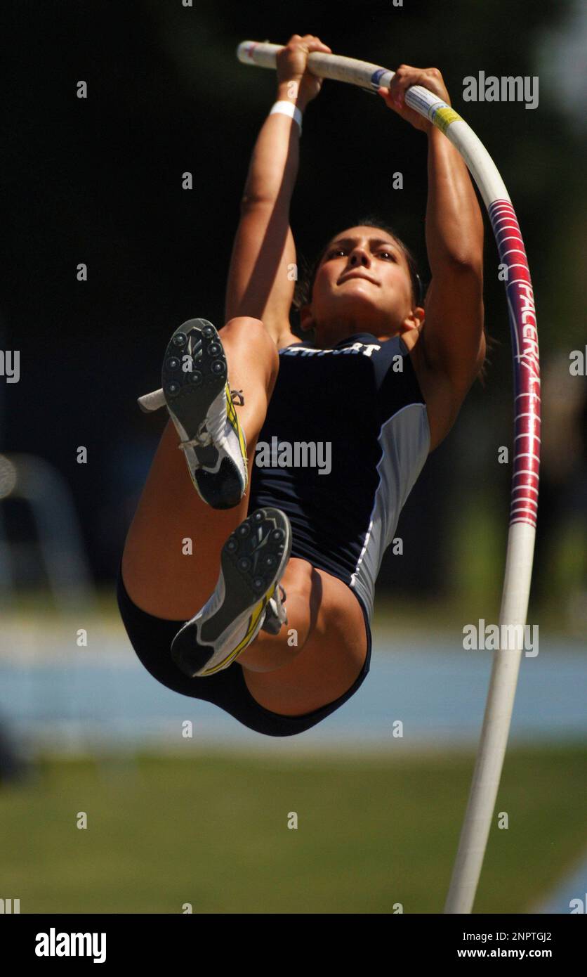 Allison Stokke of Newport Harbor was second in the girls' pole vault at ...