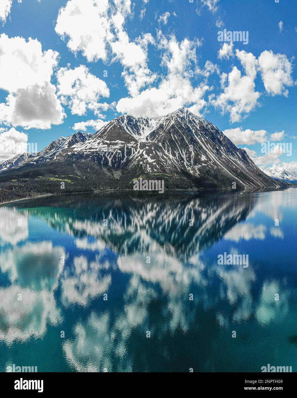 Stunning wilderness lake views in northern Canada during summer time ...