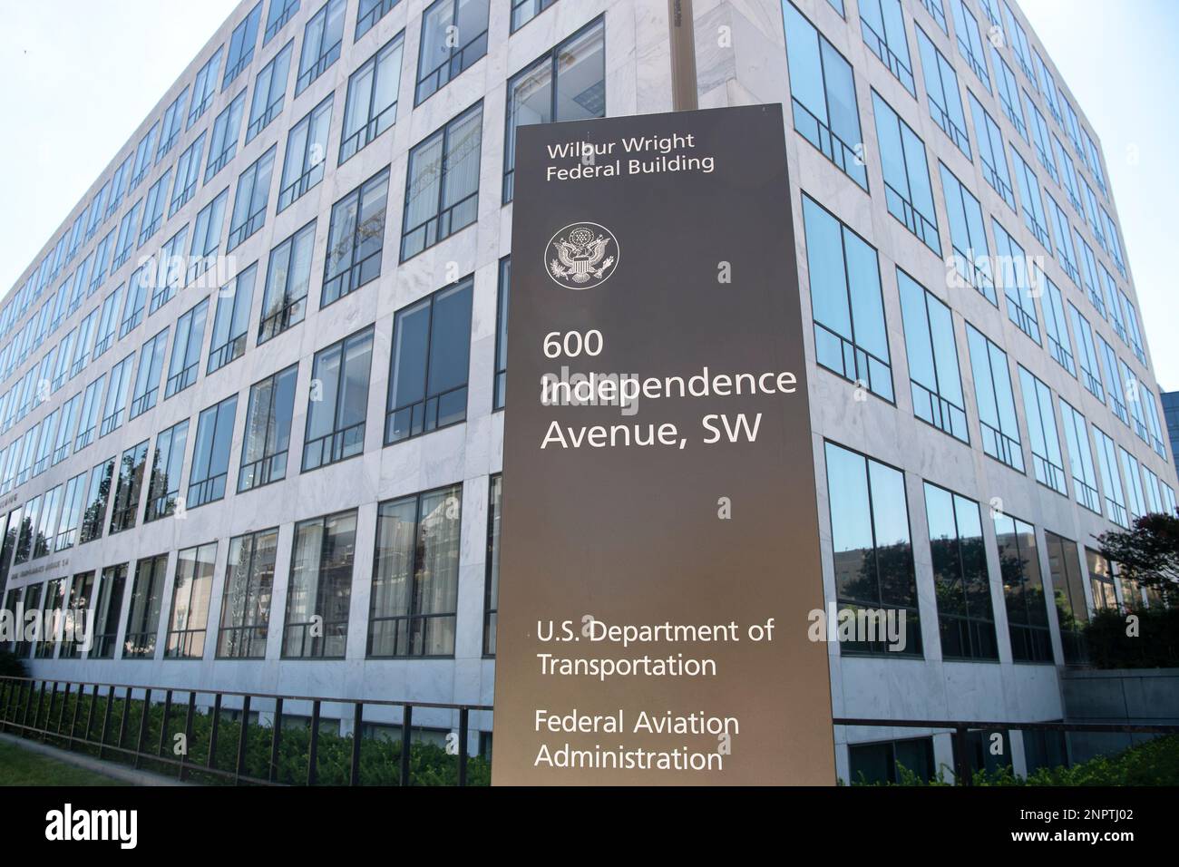UNITED STATES - JULY 13: The Federal Aviation Administration building ...