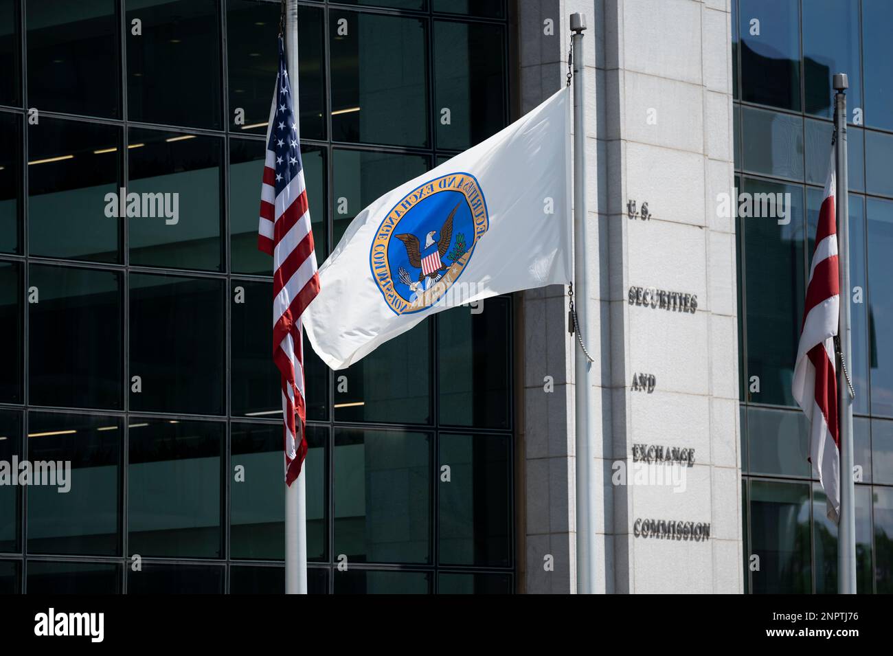 UNITED STATES - JULY 13: U.S. Securities and Exchange Commission ...