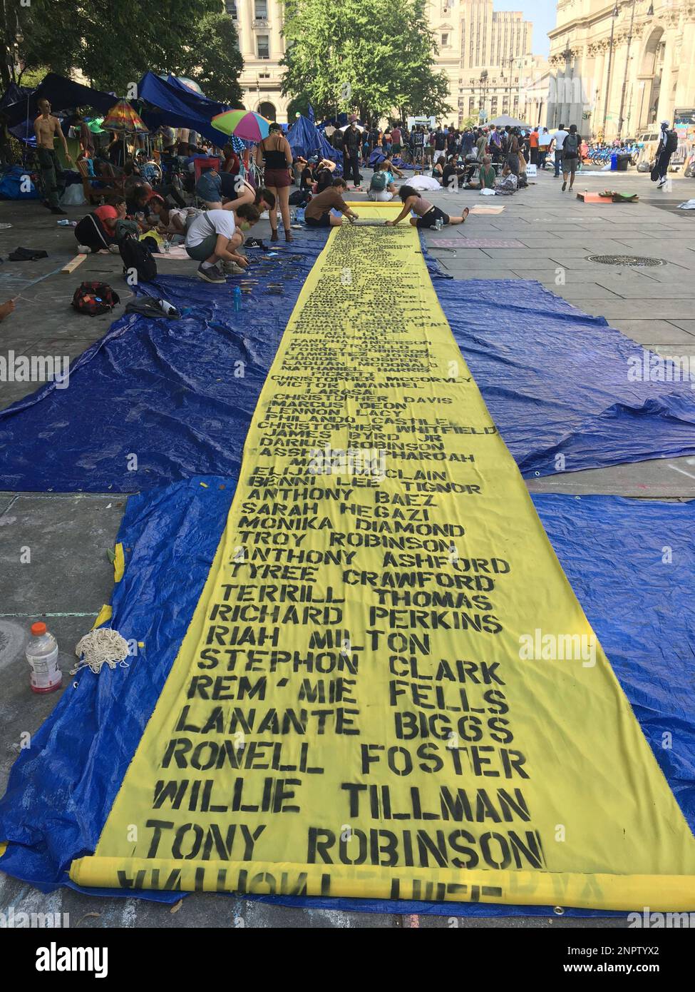 Photo by: zz/STRF/STAR MAX/IPx 2020 7/2/20 Demonstrators protesting ...