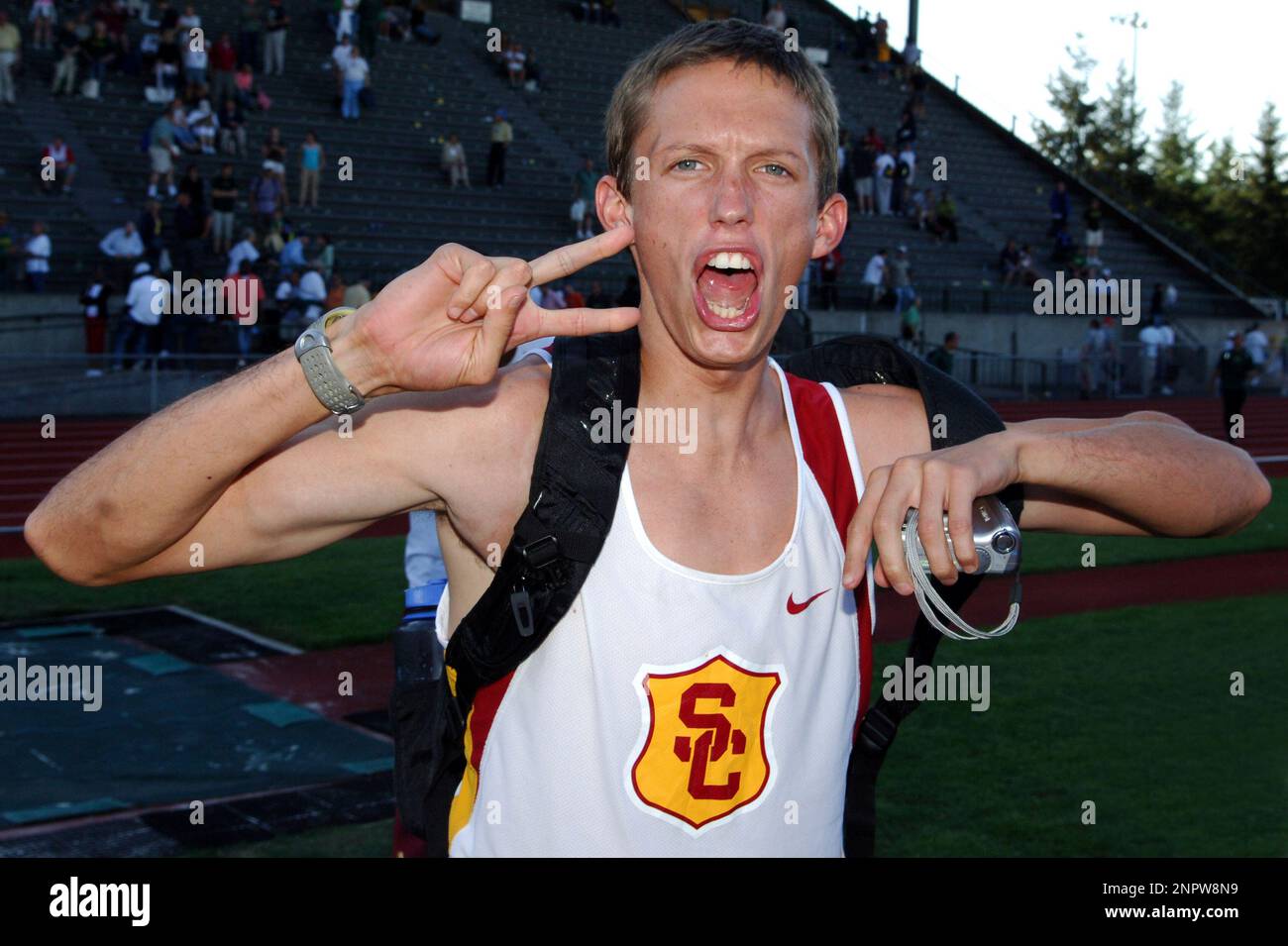 Chris Huddleston celebrates USC's men's team title in the Pacific-10 ...