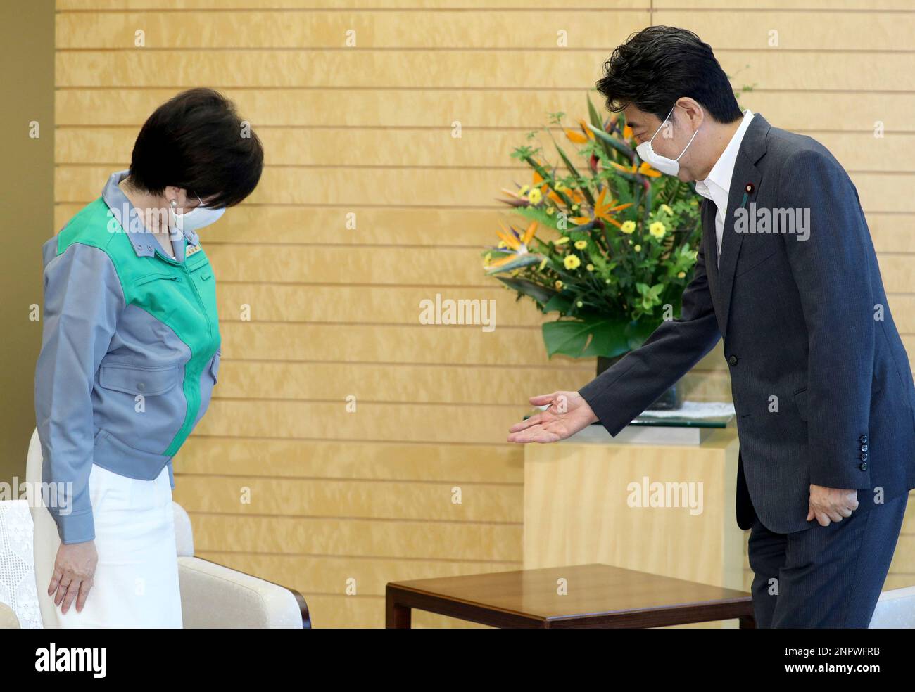 Tokyo Governor Yuriko Koike meets Prime Minister Shinzo Abe one day ...