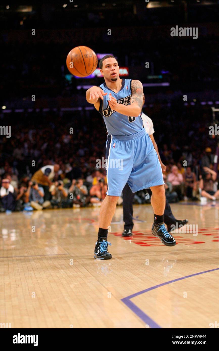 Utah Jazz guard Deron Williams (8) makes a move with the basketball ...