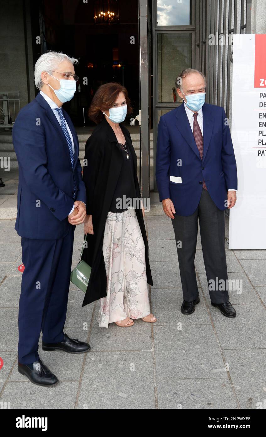 The Royal Theatre reopens its doors and returns to activity after the ...